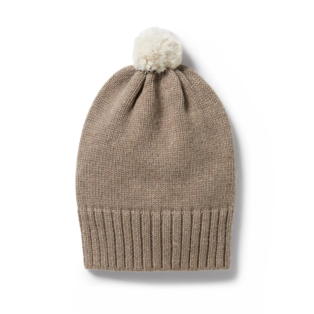 Walnut Knitted Hat – Norfolk and Co